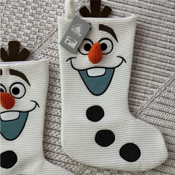 Disney | Holiday | Nwt One Disney Olaf Stocking | Poshmark